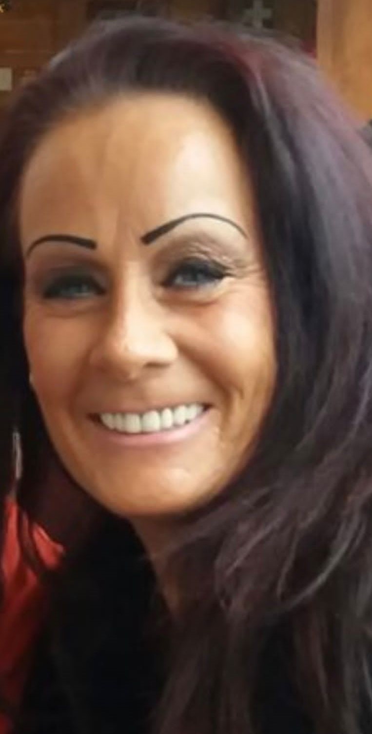 Suzanne (Sue) Freeman, - Thompsons Funerals
